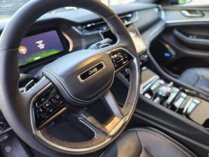Melns Jeep Grand Cherokee 2023 Viļņa, ar dzinēja tilpumu 2.00 L un nobraukumu 43 tūkst. km par 42000 €, foto 11 vietnē AUTOMOTO.COM.LV