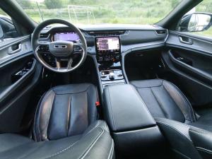 Melns Jeep Grand Cherokee 2023 Viļņa, ar dzinēja tilpumu 2.00 L un nobraukumu 43 tūkst. km par 42000 €, foto 16 vietnē AUTOMOTO.COM.LV