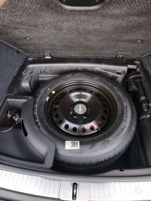 Melns Jeep Grand Cherokee 2023 Viļņa, ar dzinēja tilpumu 2.00 L un nobraukumu 43 tūkst. km par 42000 €, foto 18 vietnē AUTOMOTO.COM.LV