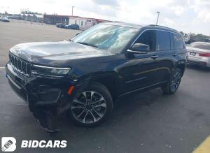 Melns Jeep Grand Cherokee 2023 Viļņa, ar dzinēja tilpumu 2.00 L un nobraukumu 43 tūkst. km par 42000 €, foto 20 vietnē AUTOMOTO.COM.LV