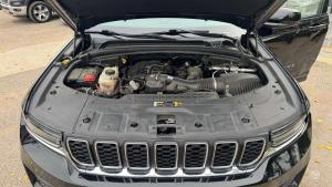 Black Jeep Grand Cherokee 2023 in Ukmerge, with an engine capacity of 3.60 L and mileage of 80 thousand km for 22990 €, photo 4 on AUTOMOTO.COM.LV