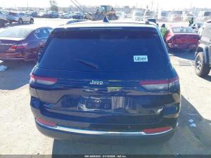 Melns Jeep Grand Cherokee 2023 Viļņa, ar dzinēja tilpumu 2.00 L un nobraukumu 89 tūkst. km par 16299 €, foto 5 vietnē AUTOMOTO.COM.LV