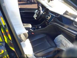 Melns Jeep Grand Cherokee 2023 Viļņa, ar dzinēja tilpumu 2.00 L un nobraukumu 89 tūkst. km par 16299 €, foto 8 vietnē AUTOMOTO.COM.LV