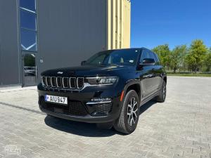 Black Jeep Grand Cherokee 2024 in Klaipeda, with an engine capacity of 3.60 L and mileage of 21 thousand km for 39500 €, photo  on AUTOMOTO.COM.LV