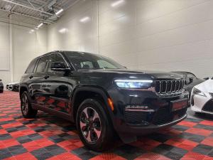 Black Jeep Grand Cherokee 2024 in Vilnius, with an engine capacity of 2.00 L and mileage of 56 thousand km for 41990 €, photo 4 on AUTOMOTO.COM.LV