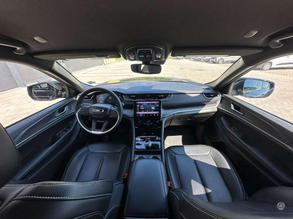 Melns Jeep Grand Cherokee 2024 Klaipėda, ar dzinēja tilpumu 3.60 L un nobraukumu 21 tūkst. km par 38400 €, foto 5 vietnē AUTOMOTO.COM.LV