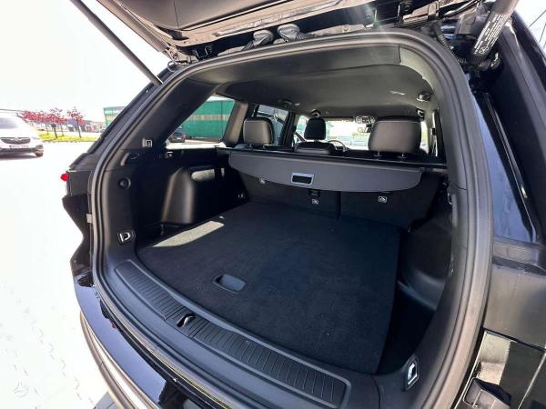 Melns Jeep Grand Cherokee 2024 Klaipėda, ar dzinēja tilpumu 3.60 L un nobraukumu 21 tūkst. km par 38400 €, foto 8 vietnē AUTOMOTO.COM.LV