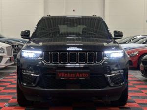 Black Jeep Grand Cherokee 2024 in Vilnius, with an engine capacity of 2.00 L and mileage of 56 thousand km for 39990 €, photo 3 on AUTOMOTO.COM.LV