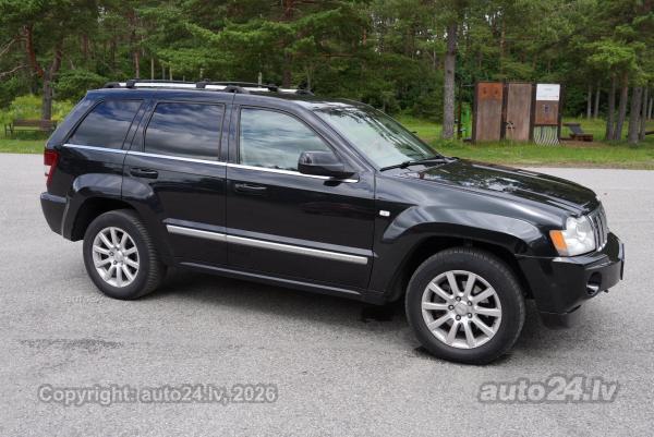 Melns Jeep Grand Cherokee 2008 Tallina, ar dzinēja tilpumu 3.00 L un nobraukumu 263 tūkst. km par 3700 €, foto 2 vietnē AUTOMOTO.COM.LV