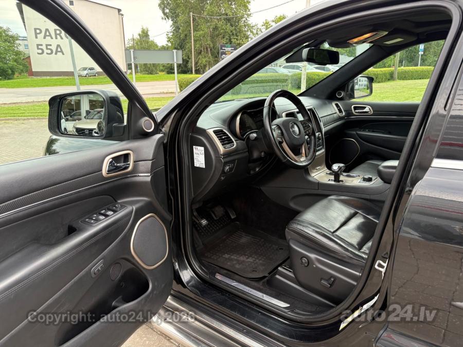 Melns Jeep Grand Cherokee 2014 Jehvi, ar dzinēja tilpumu 3.00 L un nobraukumu 263 tūkst. km par 8700 €, foto 11 vietnē AUTOMOTO.COM.LV