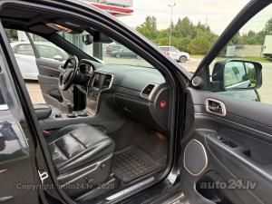 Melns Jeep Grand Cherokee 2014 Jehvi, ar dzinēja tilpumu 3.00 L un nobraukumu 263 tūkst. km par 8700 €, foto 15 vietnē AUTOMOTO.COM.LV