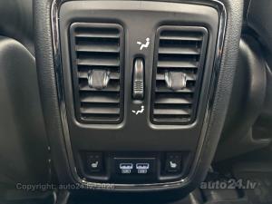 Melns Jeep Grand Cherokee 2014 Jehvi, ar dzinēja tilpumu 3.00 L un nobraukumu 263 tūkst. km par 8700 €, foto 16 vietnē AUTOMOTO.COM.LV