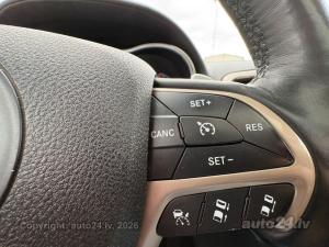 Melns Jeep Grand Cherokee 2014 Jehvi, ar dzinēja tilpumu 3.00 L un nobraukumu 263 tūkst. km par 8700 €, foto 22 vietnē AUTOMOTO.COM.LV