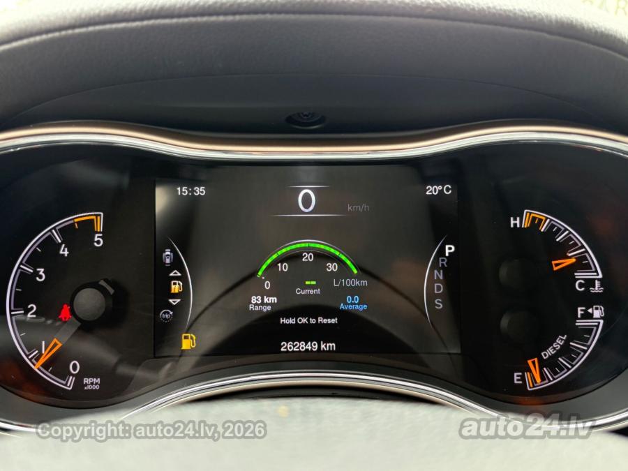 Melns Jeep Grand Cherokee 2014 Jehvi, ar dzinēja tilpumu 3.00 L un nobraukumu 263 tūkst. km par 8700 €, foto 27 vietnē AUTOMOTO.COM.LV