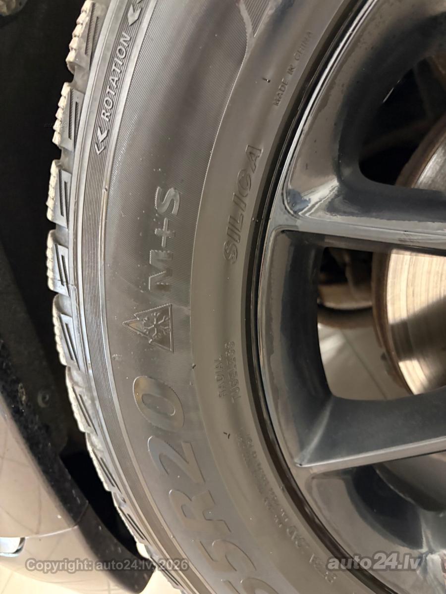 Melns Jeep Grand Cherokee 2014 Jehvi, ar dzinēja tilpumu 3.00 L un nobraukumu 263 tūkst. km par 8700 €, foto 30 vietnē AUTOMOTO.COM.LV