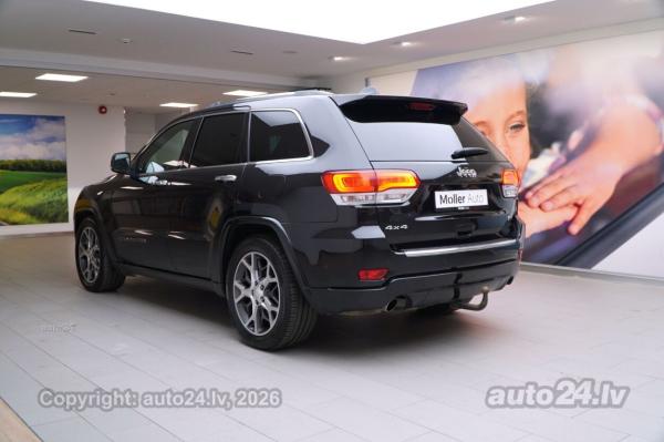 Melns Jeep Grand Cherokee 2020 Tallina, ar dzinēja tilpumu 3.00 L un nobraukumu 159 tūkst. km par 23900 €, foto 6 vietnē AUTOMOTO.COM.LV