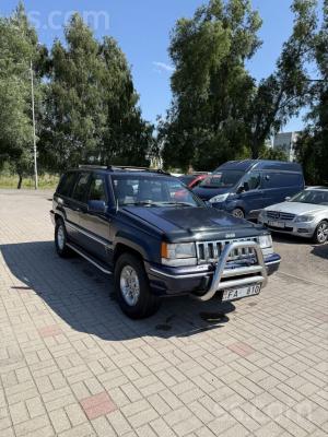 Синий Джип Гранд Чероки 1994 в Лиепая, объемом двигателя 4.00 л и пробегом 280 тыс. км за 2450 €, фото  на AUTOMOTO.COM.LV