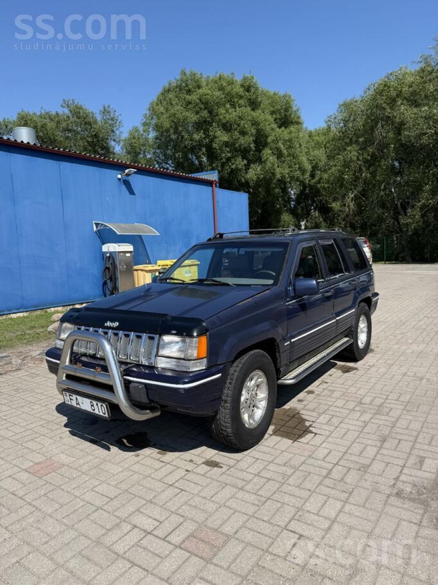 Zils Jeep Grand Cherokee 1994 Liepāja, ar dzinēja tilpumu 4.00 L un nobraukumu 280 tūkst. km par 2450 €, foto 3 vietnē AUTOMOTO.COM.LV