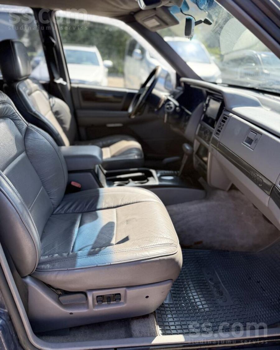 Zils Jeep Grand Cherokee 1994 Liepāja, ar dzinēja tilpumu 4.00 L un nobraukumu 280 tūkst. km par 2450 €, foto 10 vietnē AUTOMOTO.COM.LV