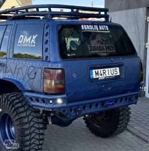Blue Jeep Grand Cherokee 1996 in Radviliskis, with an engine capacity of 3.00 L and mileage of 400 thousand km for 16500 €, photo 12 on AUTOMOTO.COM.LV