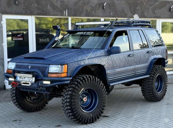 Jeep Grand Cherokee 1996 Radviliškis vietnē Zils Jeep Grand Cherokee 1996 Radviliškis, ar dzinēja tilpumu 3.00 L un nobraukumu 400 tūkst. km par 15500 €, foto 1 vietnē AUTOMOTO.COM.LV