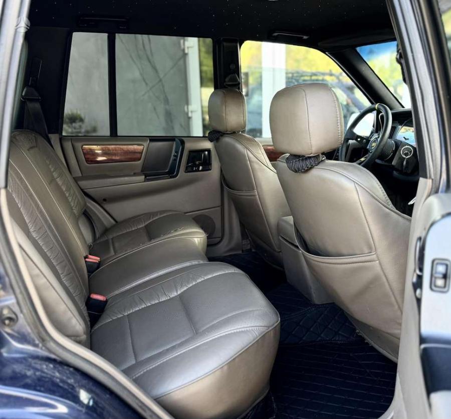 Zils Jeep Grand Cherokee 1996 Radviliškis, ar dzinēja tilpumu 3.00 L un nobraukumu 400 tūkst. km par 15500 €, foto 32 vietnē AUTOMOTO.COM.LV