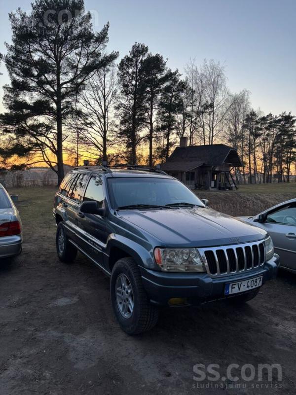 Blue Jeep Grand Cherokee 2000 in Riga, with an engine capacity of 4.70 L and mileage of 256 thousand km for 2050 €, photo 9 on AUTOMOTO.COM.LV