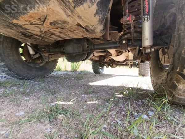 Zils Jeep Grand Cherokee 2000 Valka, ar dzinēja tilpumu 4.70 L un nobraukumu 262 tūkst. km par 6000 €, foto 8 vietnē AUTOMOTO.COM.LV