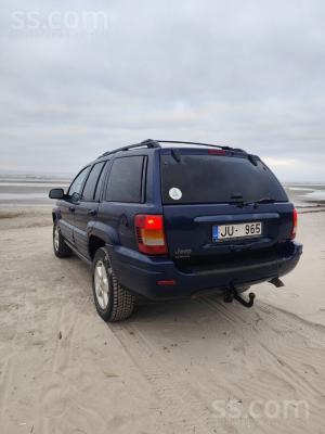 Blue Jeep Grand Cherokee 2002 in Talsi, with an engine capacity of 2.70 L and mileage of 335 thousand km for 3400 €, photo 1 on AUTOMOTO.COM.LV