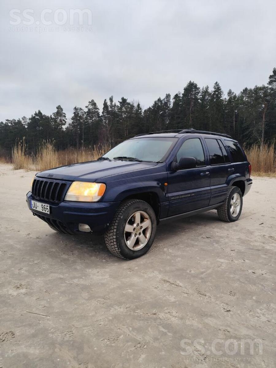 Blue Jeep Grand Cherokee 2002 in Talsi, with an engine capacity of 2.70 L and mileage of 335 thousand km for 3400 €, photo 4 on AUTOMOTO.COM.LV