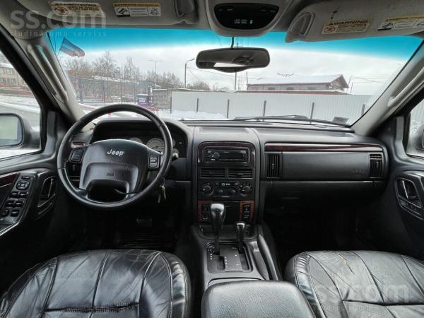 Blue Jeep Grand Cherokee 2002 in Riga, with an engine capacity of 2.70 L and mileage of 0 thousand km for 2490 €, photo 7 on AUTOMOTO.COM.LV