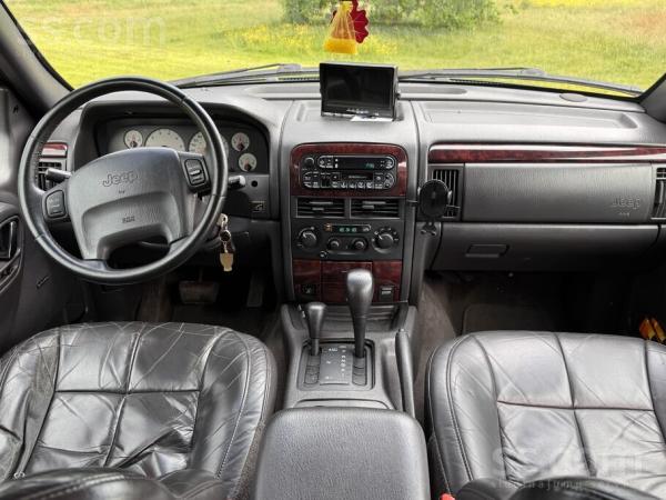 Zils Jeep Grand Cherokee 2002 Liepāja, ar dzinēja tilpumu 4.70 L un nobraukumu 287 tūkst. km par 2800 €, foto 9 vietnē AUTOMOTO.COM.LV