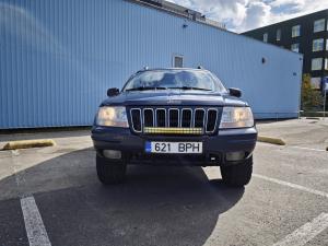 Zils Jeep Grand Cherokee 2002 Tallina, ar dzinēja tilpumu 2.70 L un nobraukumu 341 tūkst. km par 3800 €, foto 14 vietnē AUTOMOTO.COM.LV