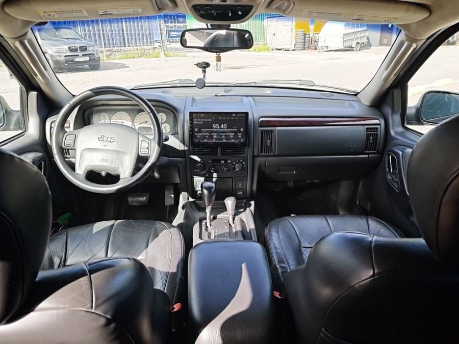 Zils Jeep Grand Cherokee 2002 Tallina, ar dzinēja tilpumu 2.70 L un nobraukumu 341 tūkst. km par 3800 €, foto 17 vietnē AUTOMOTO.COM.LV