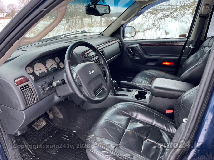 Blue Jeep Grand Cherokee 2003 in Valga, with an engine capacity of 2.70 L and mileage of 0 thousand km for 3499 €, photo 10 on AUTOMOTO.COM.LV
