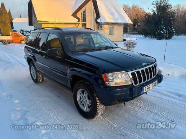 Zils Jeep Grand Cherokee 2003 Tallina, ar dzinēja tilpumu 2.70 L un nobraukumu 420 tūkst. km par 3600 €, foto 2 vietnē AUTOMOTO.COM.LV
