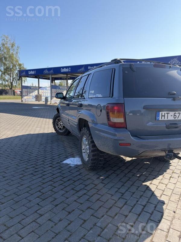 Zils Jeep Grand Cherokee 2003 Rēzekne, ar dzinēja tilpumu 2.70 L un nobraukumu 347 tūkst. km par 4299 €, foto 7 vietnē AUTOMOTO.COM.LV