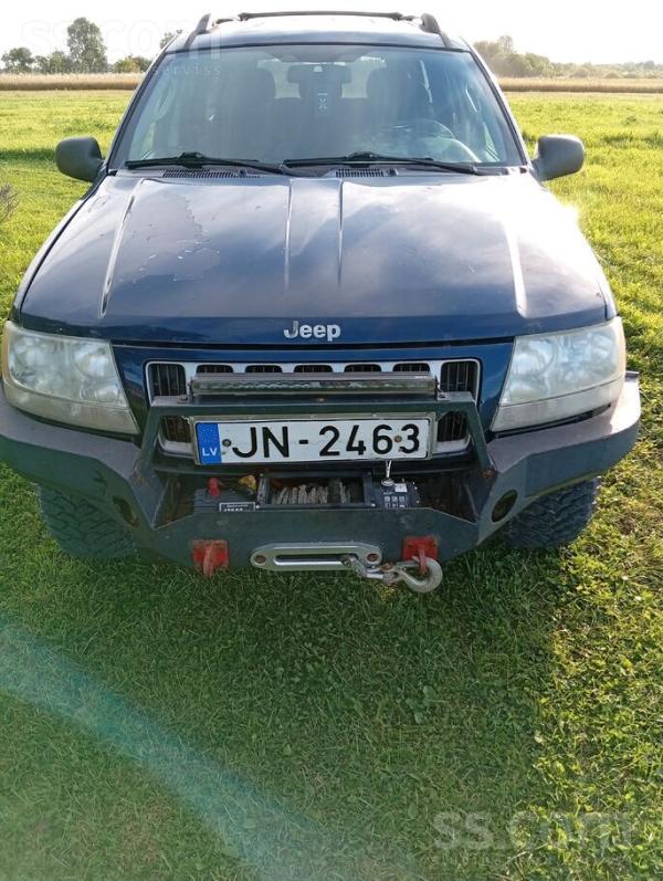 Синий Джип Гранд Чероки 2003 в Салдус, объемом двигателя 2.70 л и пробегом 301 тыс. км за 3550 €, фото 2 на AUTOMOTO.COM.LV