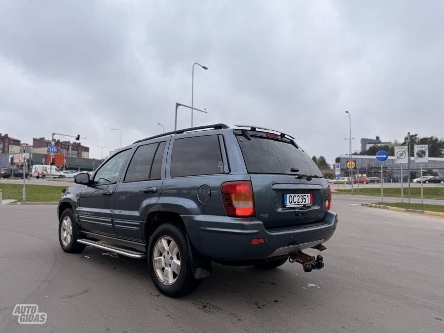 Blue Jeep Grand Cherokee 2004 in Vilnius, with an engine capacity of 2.70 L and mileage of 361 thousand km for 2999 €, photo 9 on AUTOMOTO.COM.LV