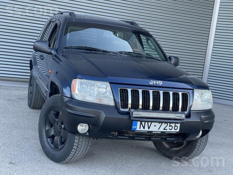 Zils Jeep Grand Cherokee 2004 Rīga, ar dzinēja tilpumu 2.70 L un nobraukumu 323 tūkst. km par 3650 €, foto 3 vietnē AUTOMOTO.COM.LV