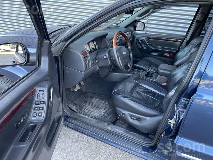 Zils Jeep Grand Cherokee 2004 Rīga, ar dzinēja tilpumu 2.70 L un nobraukumu 323 tūkst. km par 3650 €, foto 11 vietnē AUTOMOTO.COM.LV