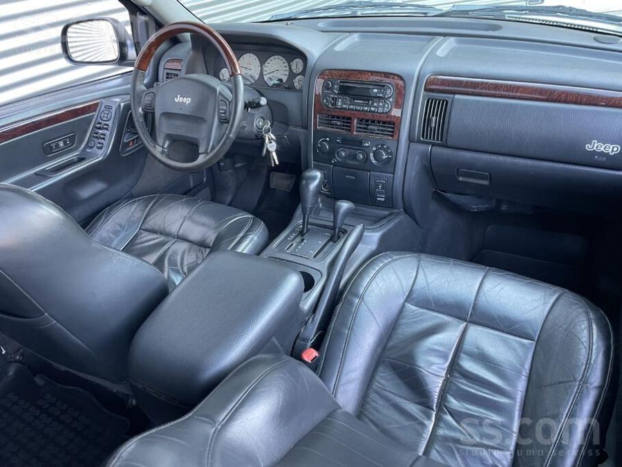 Zils Jeep Grand Cherokee 2004 Rīga, ar dzinēja tilpumu 2.70 L un nobraukumu 323 tūkst. km par 3650 €, foto 15 vietnē AUTOMOTO.COM.LV