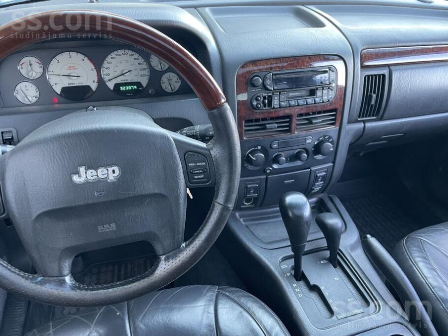 Zils Jeep Grand Cherokee 2004 Rīga, ar dzinēja tilpumu 2.70 L un nobraukumu 323 tūkst. km par 3650 €, foto 19 vietnē AUTOMOTO.COM.LV