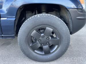 Zils Jeep Grand Cherokee 2004 Rīga, ar dzinēja tilpumu 2.70 L un nobraukumu 323 tūkst. km par 3650 €, foto 27 vietnē AUTOMOTO.COM.LV