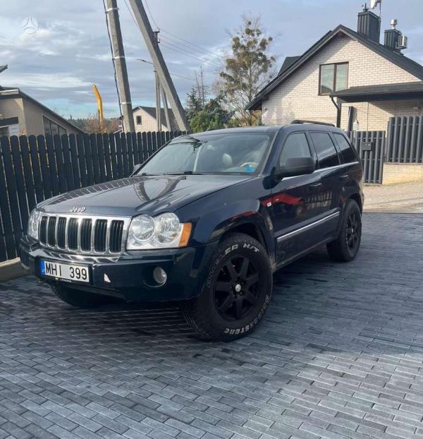 Zils Jeep Grand Cherokee 2005 Kauņa, ar dzinēja tilpumu 2.99 L un nobraukumu 282 tūkst. km par 2999 €, foto 1 vietnē AUTOMOTO.COM.LV