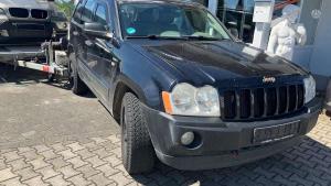 Zils Jeep Grand Cherokee 2005 Utena, ar dzinēja tilpumu 4.70 L un nobraukumu 204 tūkst. km par 2650 €, foto 8 vietnē AUTOMOTO.COM.LV