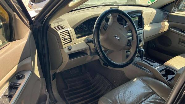 Zils Jeep Grand Cherokee 2005 Utena, ar dzinēja tilpumu 4.70 L un nobraukumu 204 tūkst. km par 2650 €, foto 10 vietnē AUTOMOTO.COM.LV