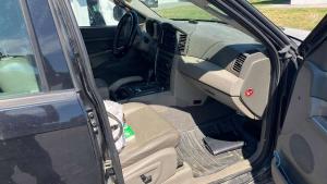 Zils Jeep Grand Cherokee 2005 Utena, ar dzinēja tilpumu 4.70 L un nobraukumu 204 tūkst. km par 2650 €, foto 17 vietnē AUTOMOTO.COM.LV