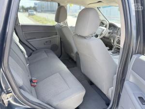 Blue Jeep Grand Cherokee 2008 in Vilnius, with an engine capacity of 3.00 L and mileage of 371 thousand km for 3500 €, photo 12 on AUTOMOTO.COM.LV