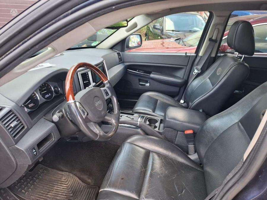 Zils Jeep Grand Cherokee 2008 Utena, ar dzinēja tilpumu 2.99 L un nobraukumu 225 tūkst. km par 6300 €, foto 16 vietnē AUTOMOTO.COM.LV